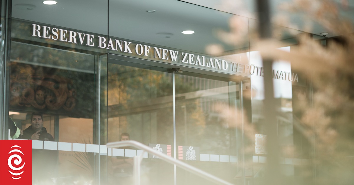 Wide Reserve Bank restructure to follow executive and funding changes ...