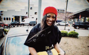 The Sampler Review: R&B star Ravyn Lenae delves deep in soulful new ...