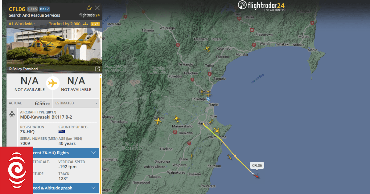 Police looking into how missing fisher went overboard | RNZ News