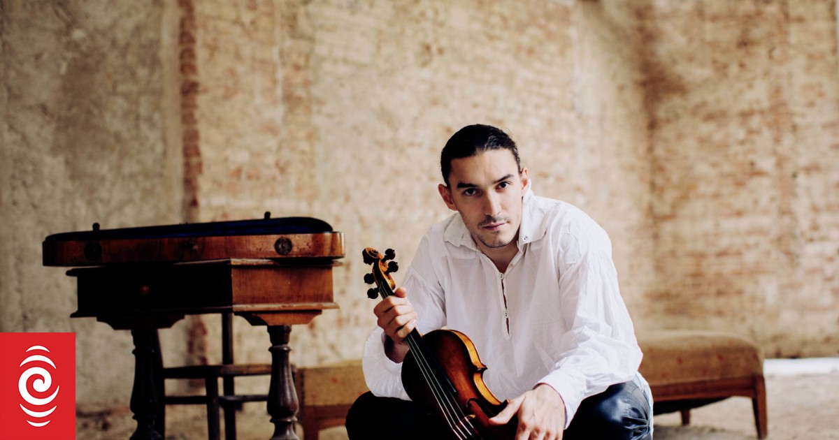 Sergey Malov: Turning the cello on its head - almost | RNZ