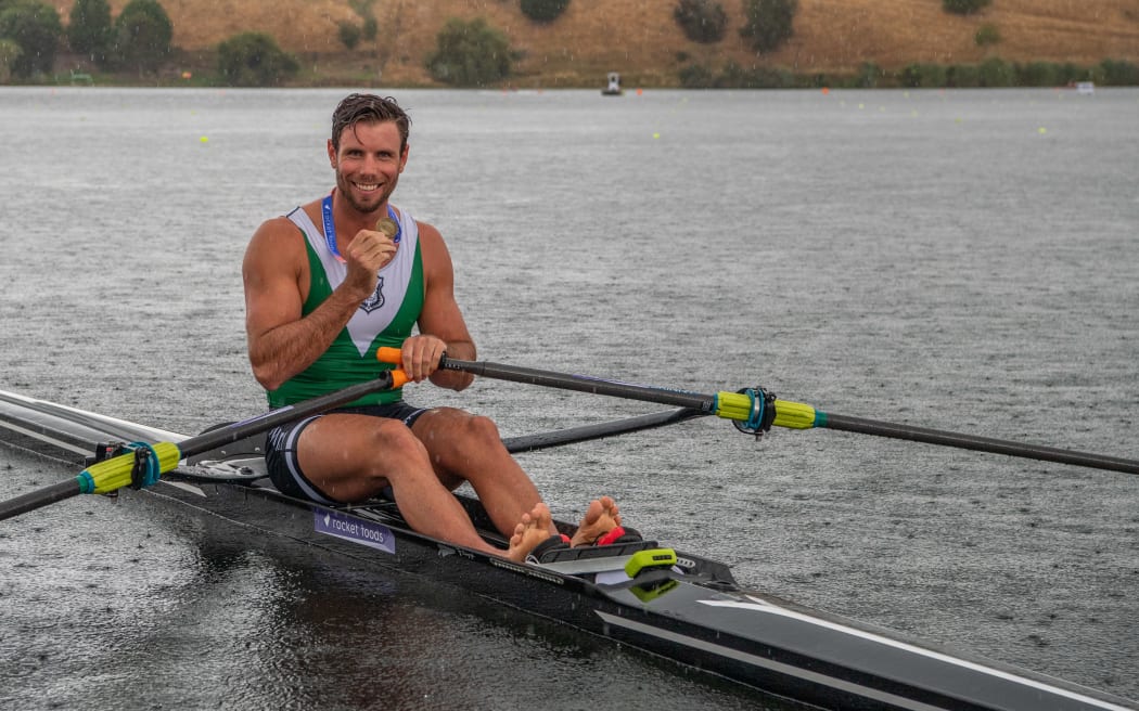 Emma Twigg headlines NZ Olympic rowing team | RNZ News