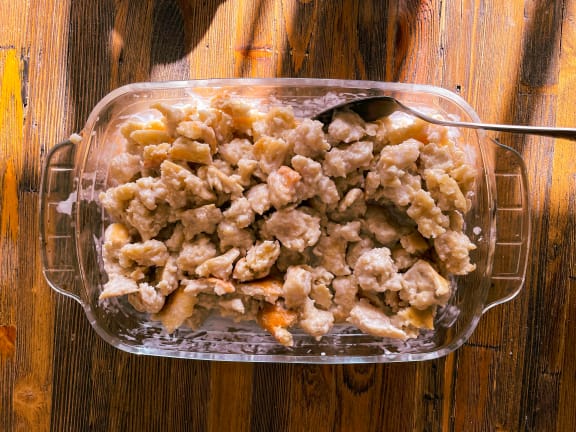 Cook Islands TikTok creator champions Kūki 'Airani through love of food ...