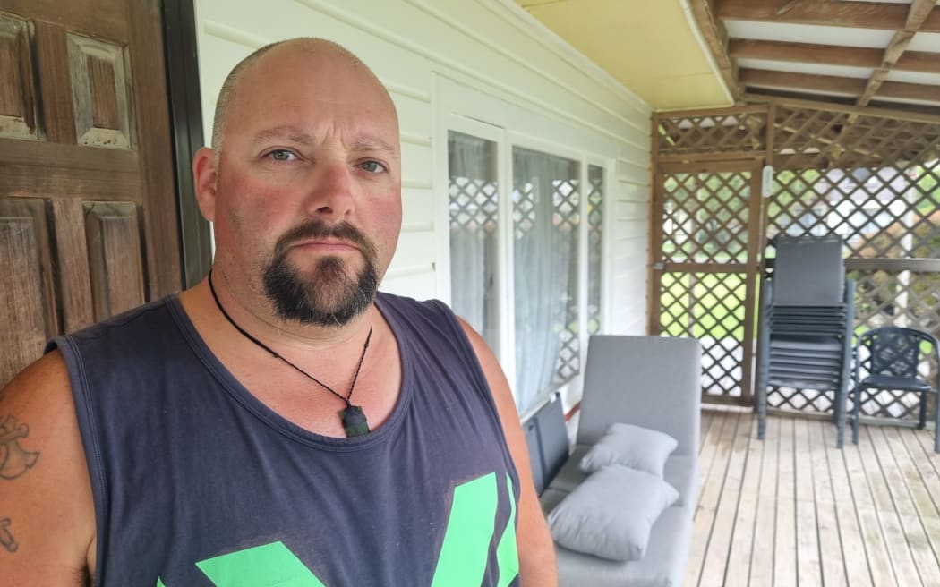 Campers evacuate overnight after Wainui River burst its banks | RNZ News