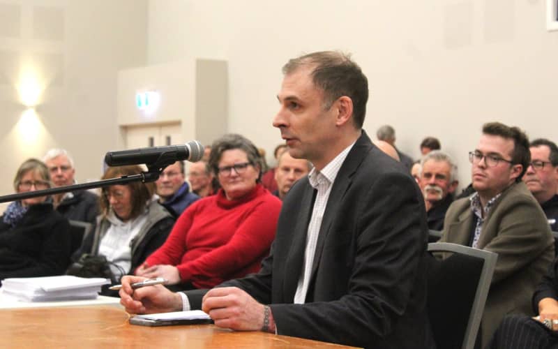 Why two small councils are on opposite ends of the amalgamation debate ...