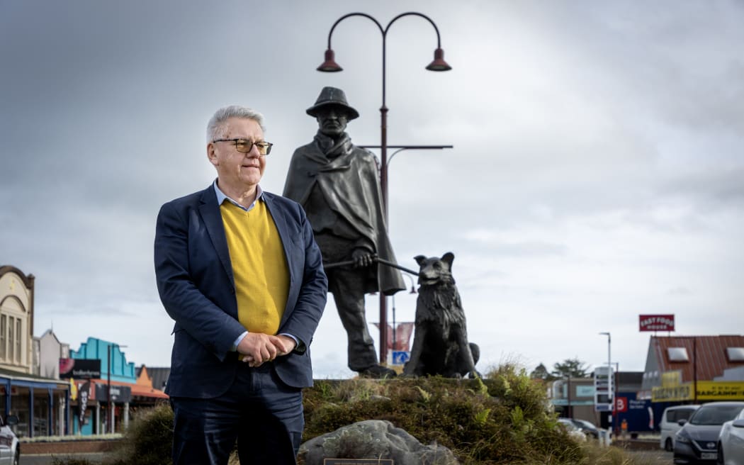 Manawatū mayor hits out at Government's 'heavy-handed' reforms | RNZ News