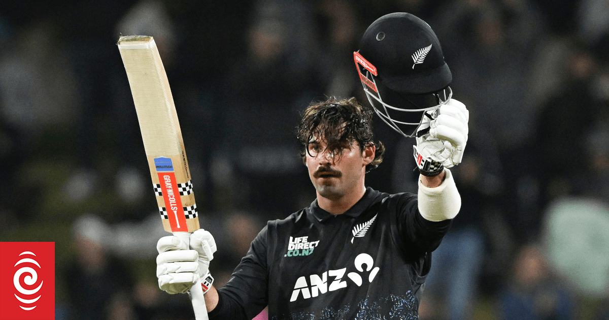 Cricket: Bittersweet first T20 century for Tim Robinson | RNZ News