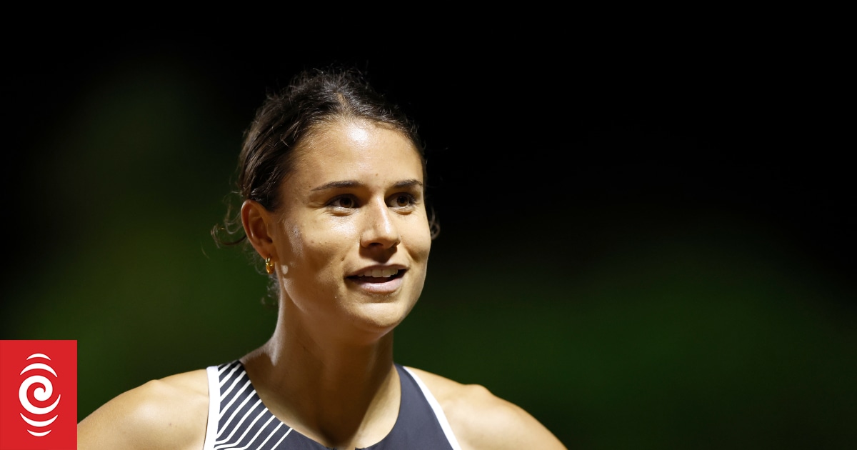 Paris Olympics 2024: Who is champion sprinter Zoe Hobbs? | RNZ News