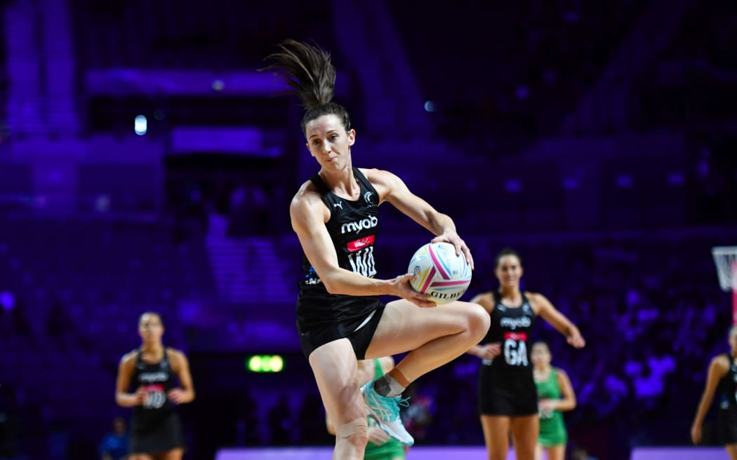 Netball: Bailey Mes named in Constellation Cup series | RNZ News