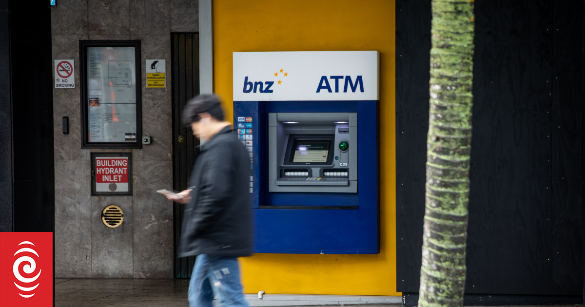 BNZ posts record annual $1.4 billion profit | RNZ News