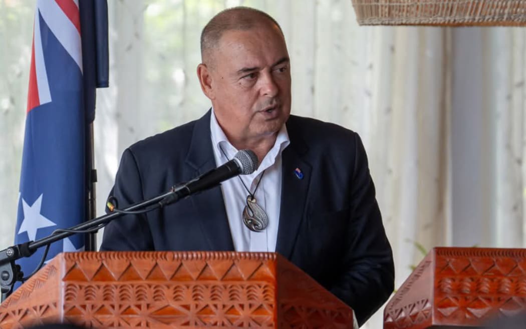 China a 'good friend, but NZ is family, says Cook Islands PM Mark Brown ...