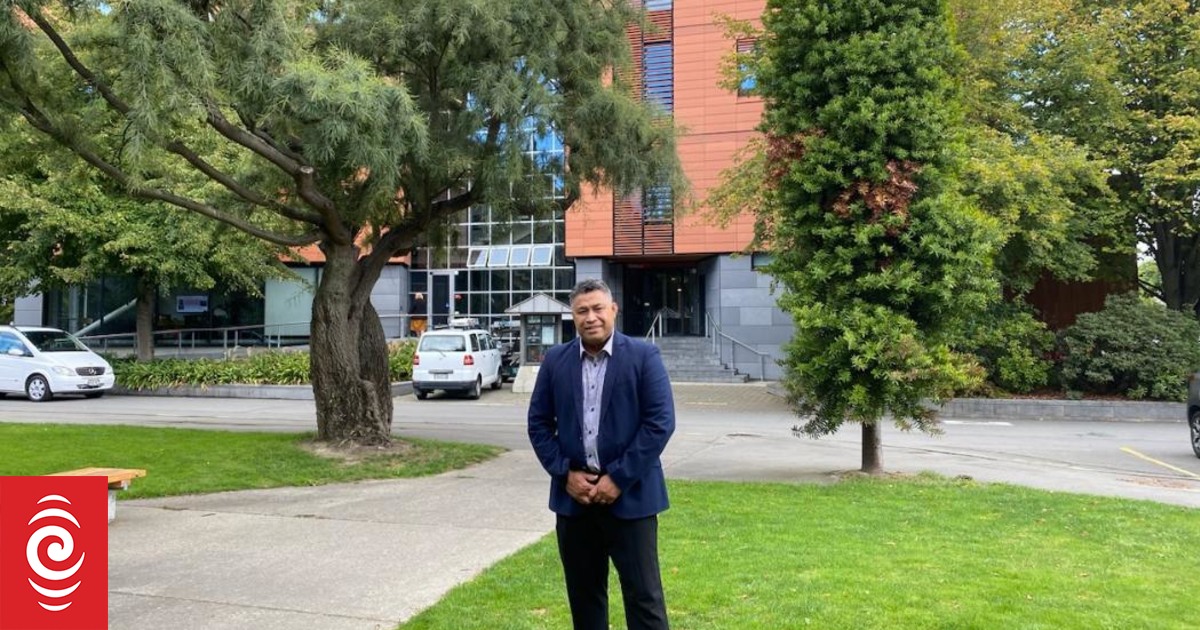 Samoa's Dr Tufulasi Taleni wins double awards for his contribution to ...