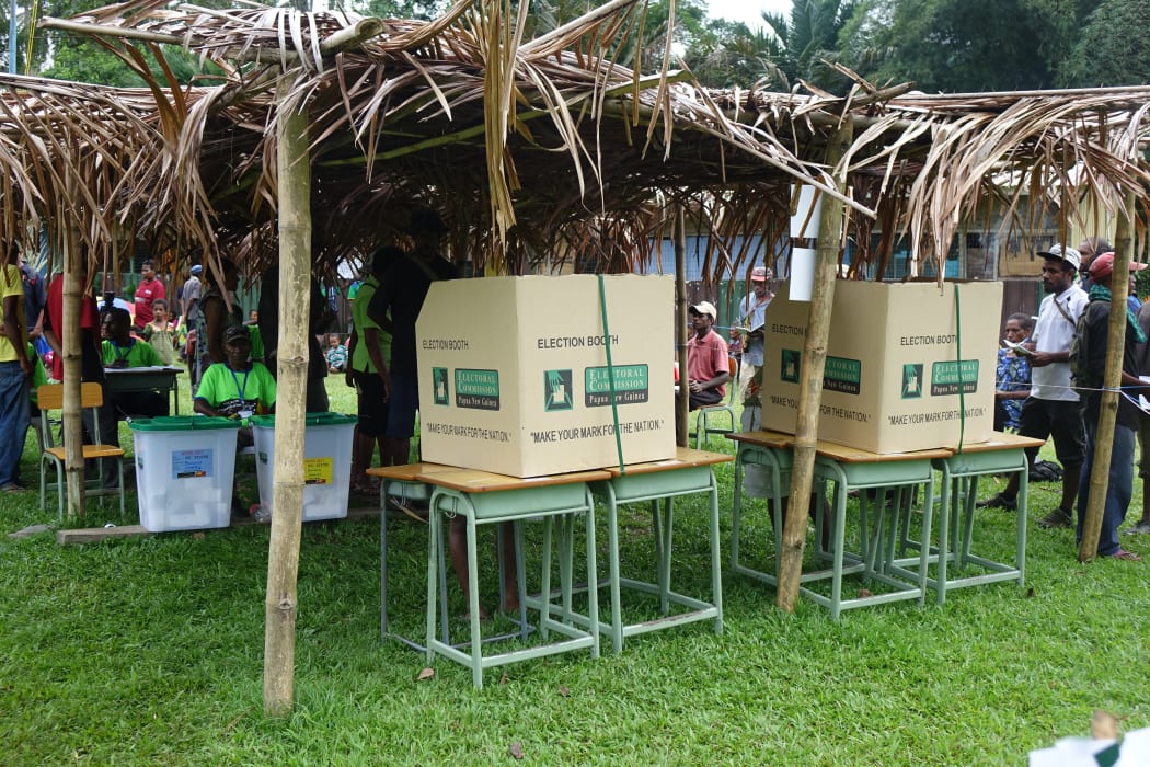 PNG govt grilled over preparations for 2022 elections | RNZ
