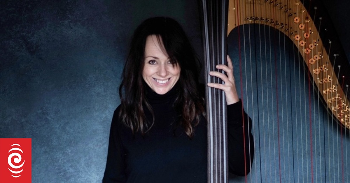 Jazz harpist Amanda Whiting | RNZ
