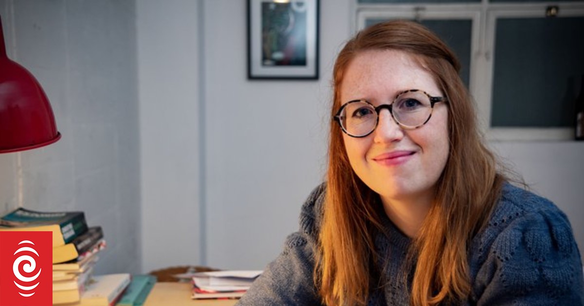 The art of the 'blurb' | RNZ