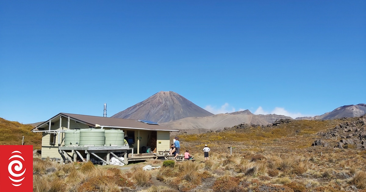 Bookings for Great Walks set to open | RNZ