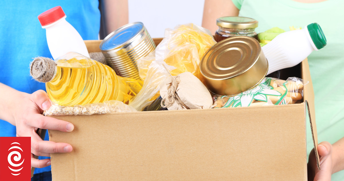 The meal base that can turn a foodbank parcel into a one-pot meal | RNZ ...
