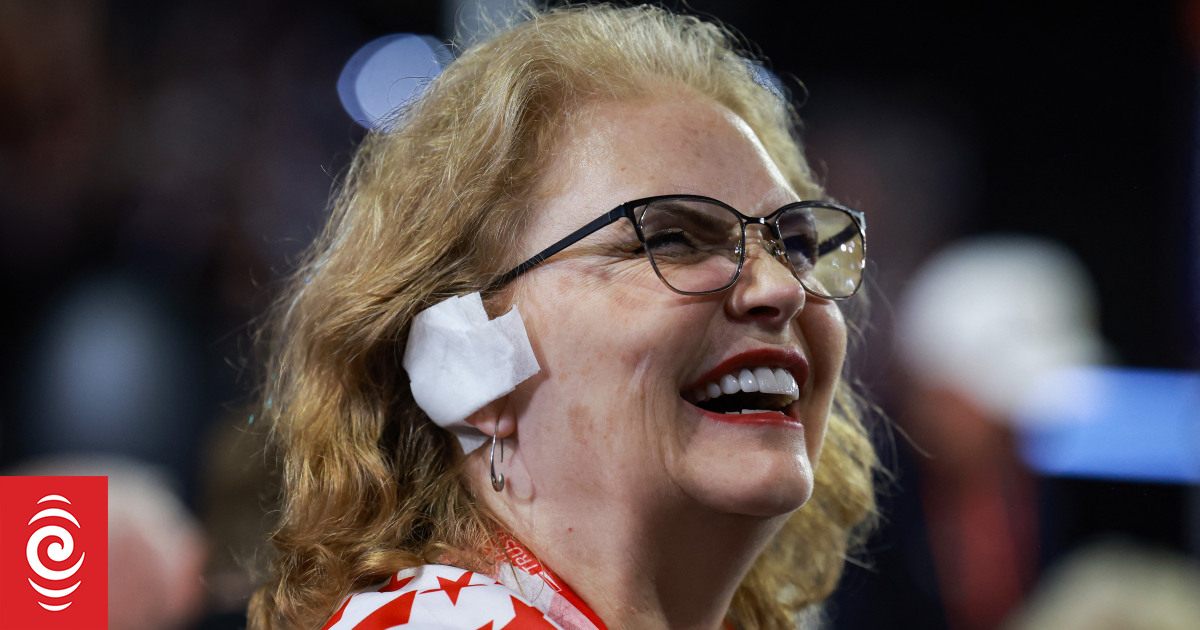 Donald Trump supporters rock new fashion: Solidarity ear bandages | RNZ ...