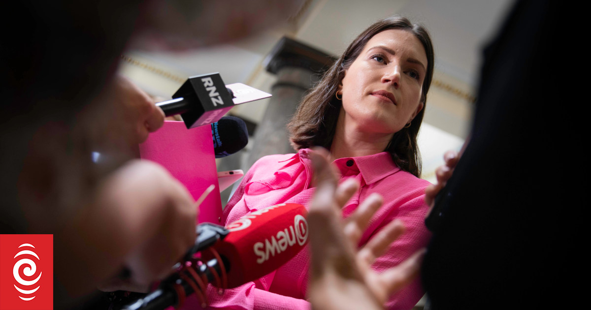 Part-time workers could get less sick leave under law change, Workplace ...