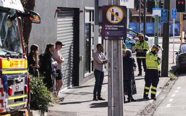 Wellington apartment building evacuated due to gas leak | RNZ