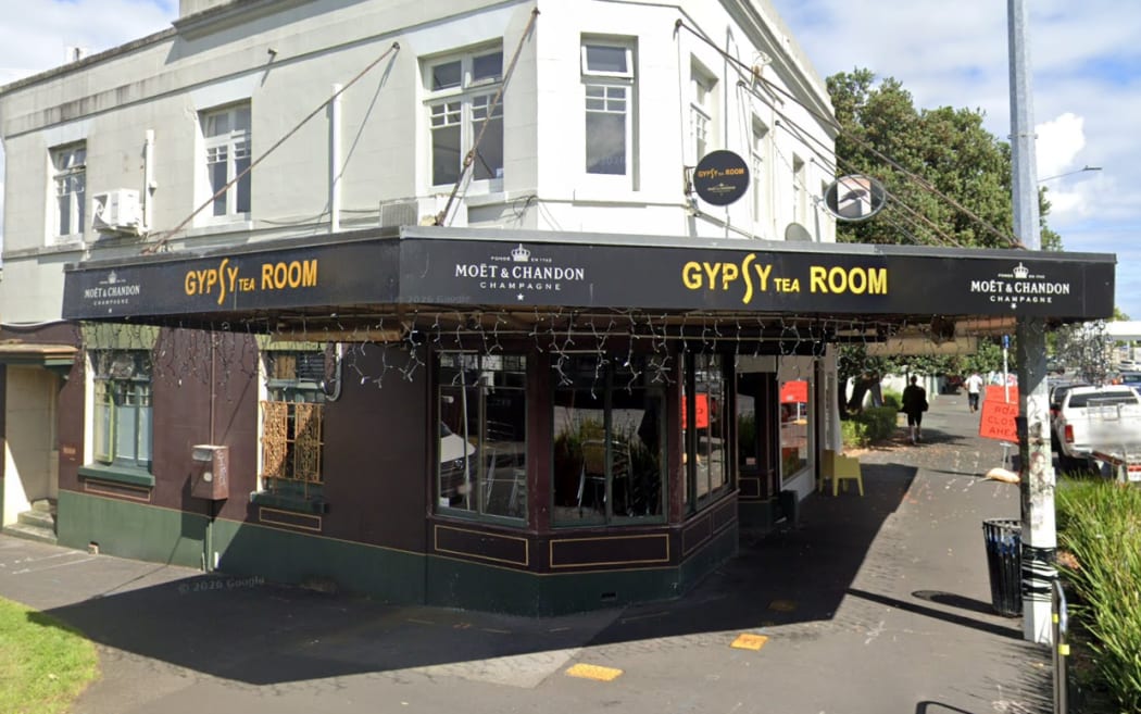 'Confused and upset': What's going on with the closure of Auckland's ...
