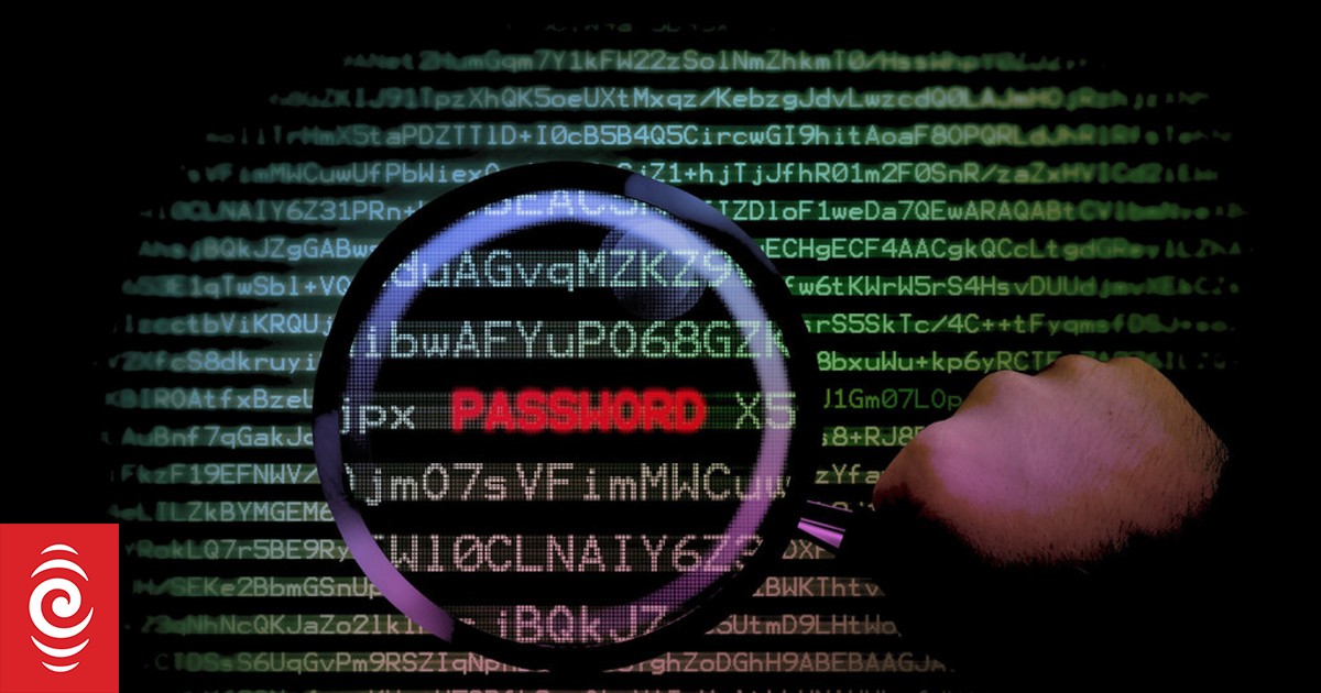 Tech Tuesday with Tim Batt | RNZ