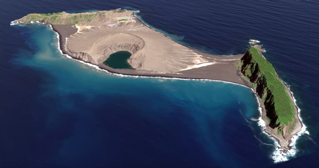 Acid rain and eruption prompts warning in Tonga | RNZ News