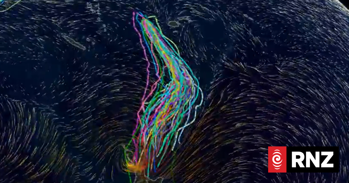 'Damaging, potentially life-threatening' Cyclone Vaianu increasingly ...