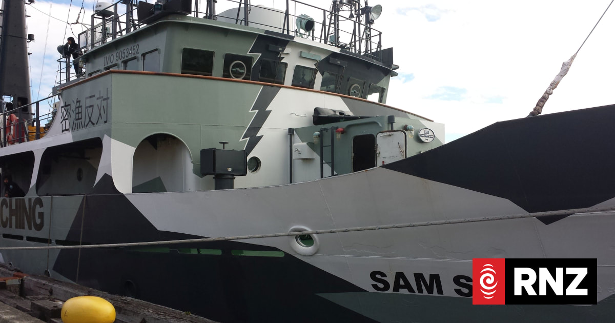 Sea Shepherd boat leaves for Antarctica | RNZ