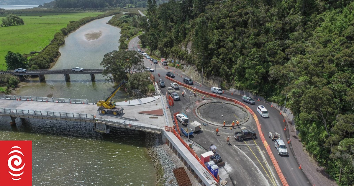Northland bridge finally opens, nine years after it was promised | RNZ News