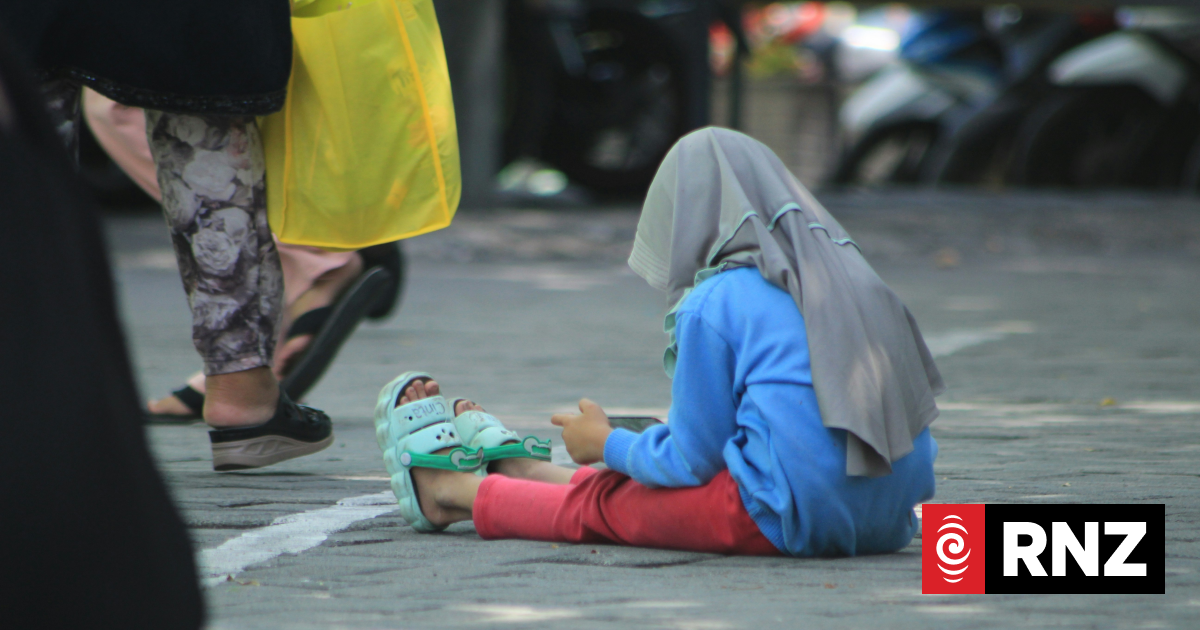 What needs to be done to tackle child homelessness in Aotearoa? | RNZ News