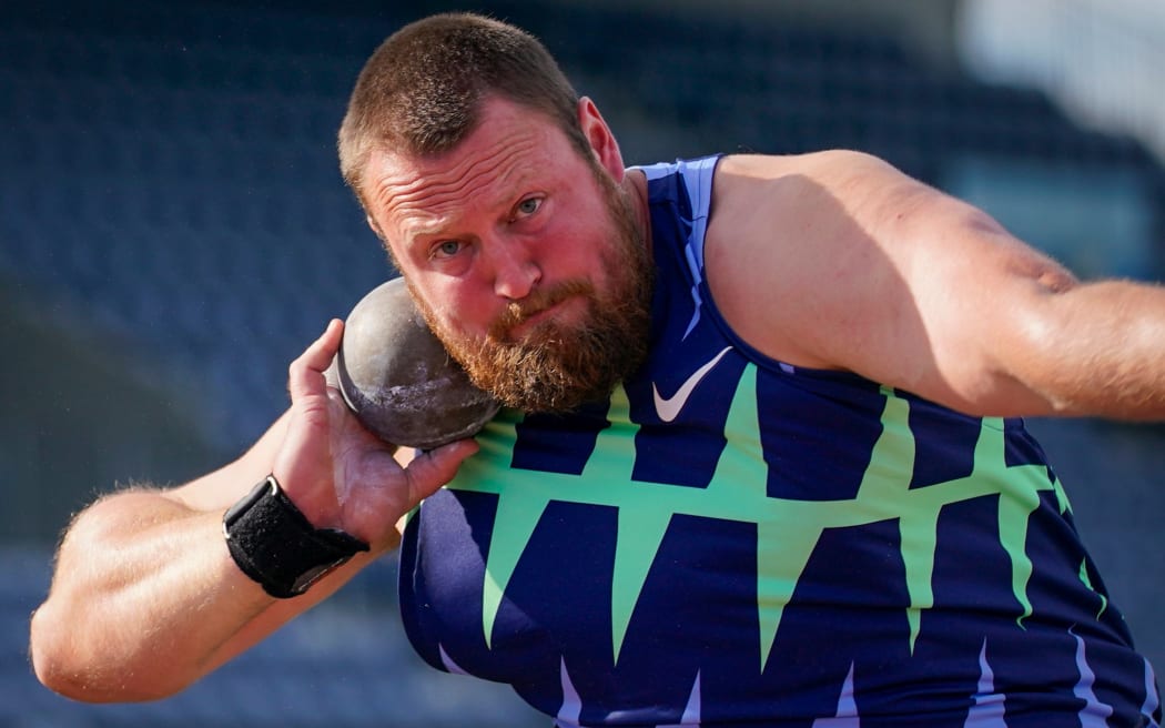 Walsh sharpens up with shot-put challenge | RNZ News