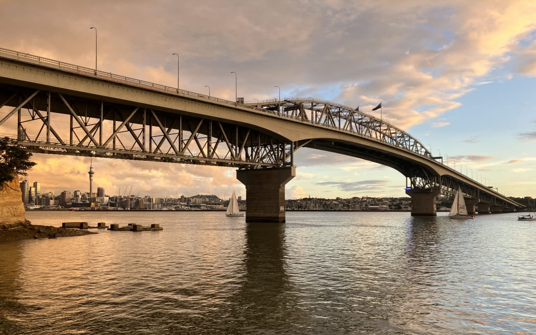 Baltimore bridge collapse prompted look at Auckland Harbour Bridge | RNZ News