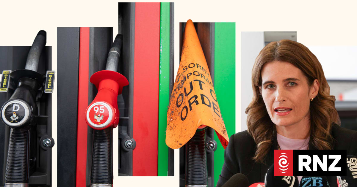 Latest data shows dip in NZ's fuel stocks | RNZ