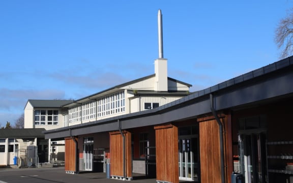 Schools brace for higher power bills as they replace fossil fuel ...