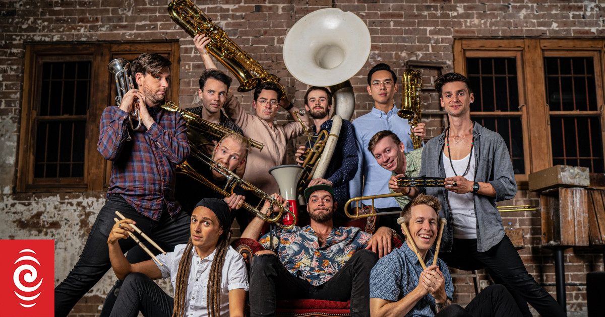 Live: Hot Potato Band at WOMAD 2020 | RNZ