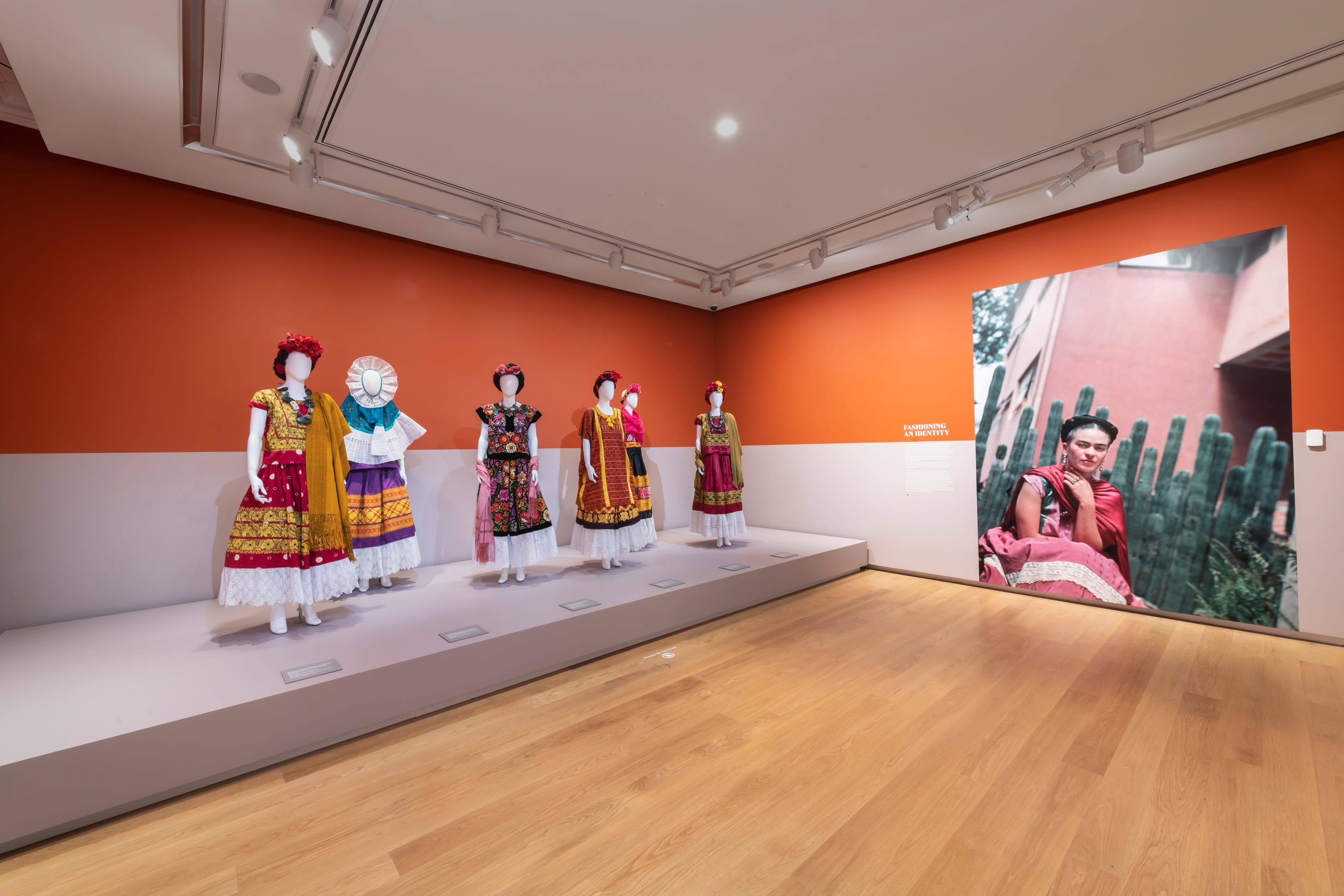 Frida Kahlo and Diego Rivera: Art and Life in Modern Mexico exhibition ...