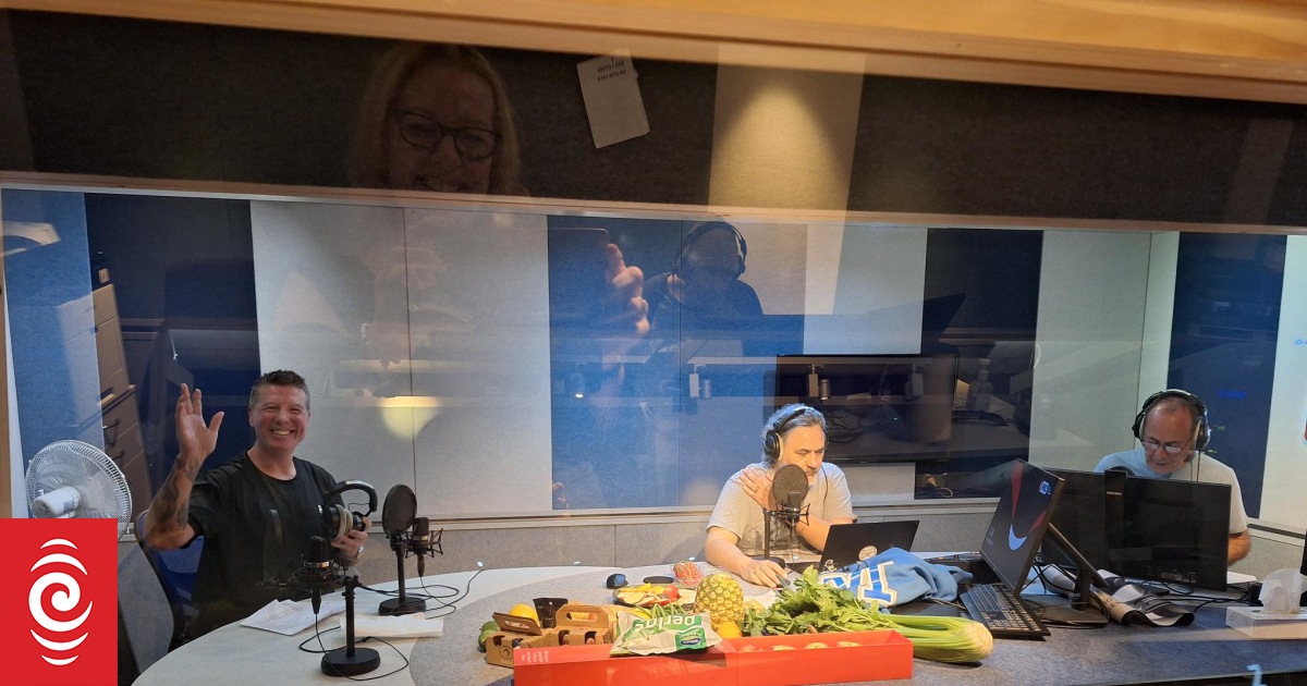 Fruit and Vege Report with Glenn Forsyth | RNZ