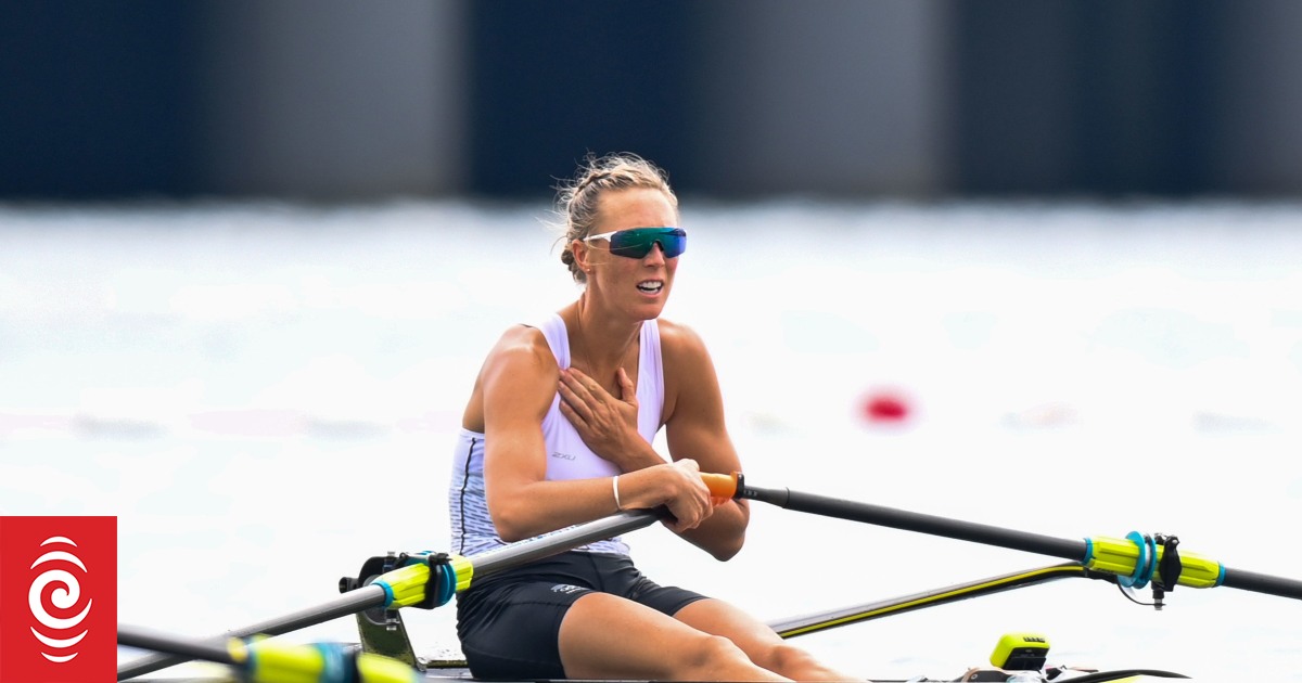 Emma Twigg headlines NZ Olympic rowing team | RNZ News