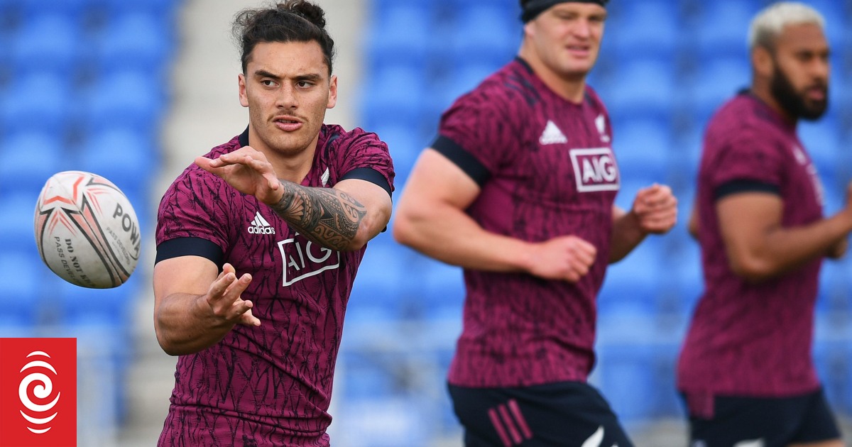 Late change to All Blacks bench for second test | RNZ News