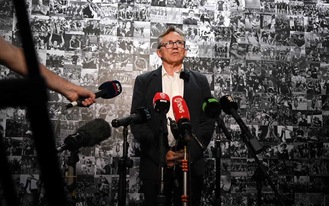 ‘Does not help their national team’: French coach fires shot at NZ ...