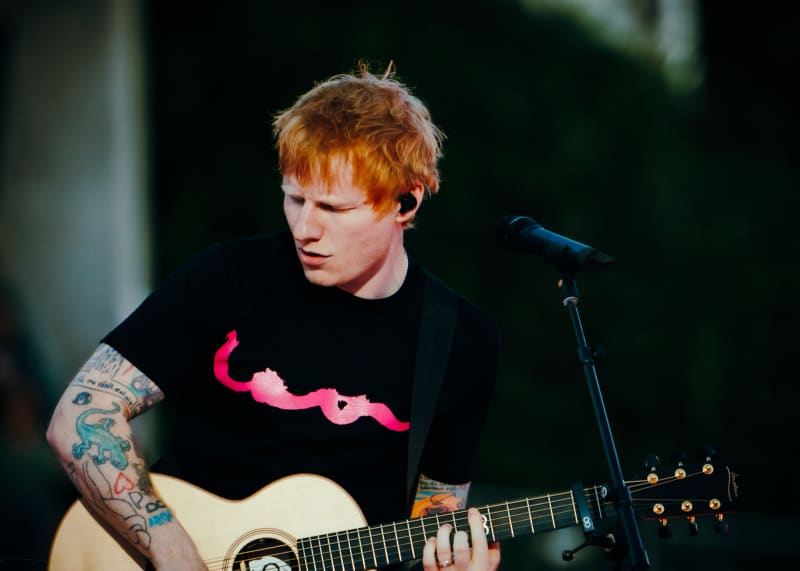 Ed Sheeran’s world tour blasts off in Auckland | Review by Gill Bonnett ...