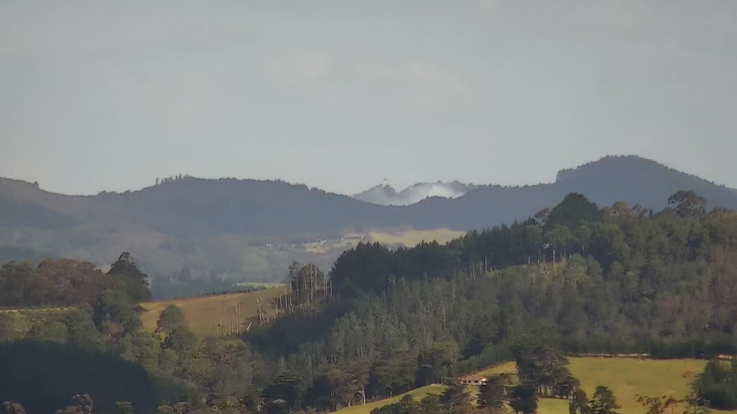 Minor flareups contained for Coromandel fire | RNZ News