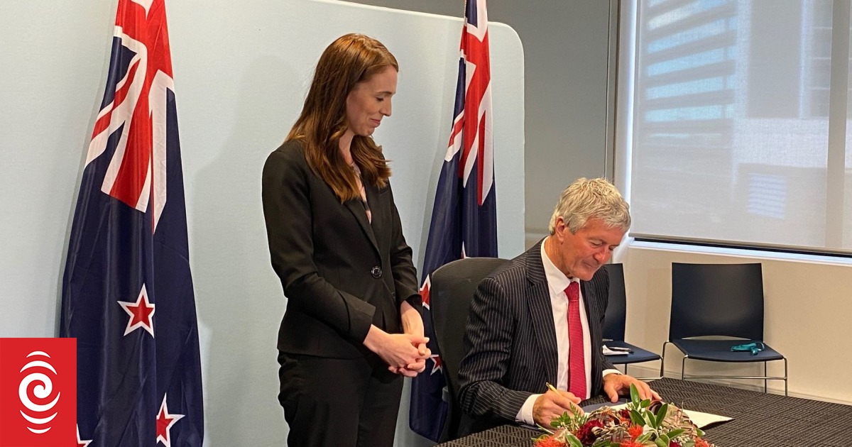 Business commentator Rod Oram | RNZ