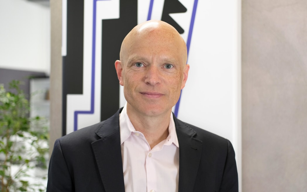 Standing Room Only for Sunday 18 September 2022 Standing Room Only | RNZ