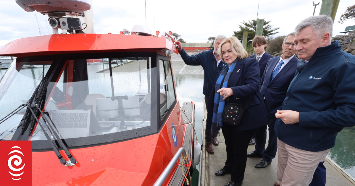 Self-driving boat on show in Nelson | RNZ News