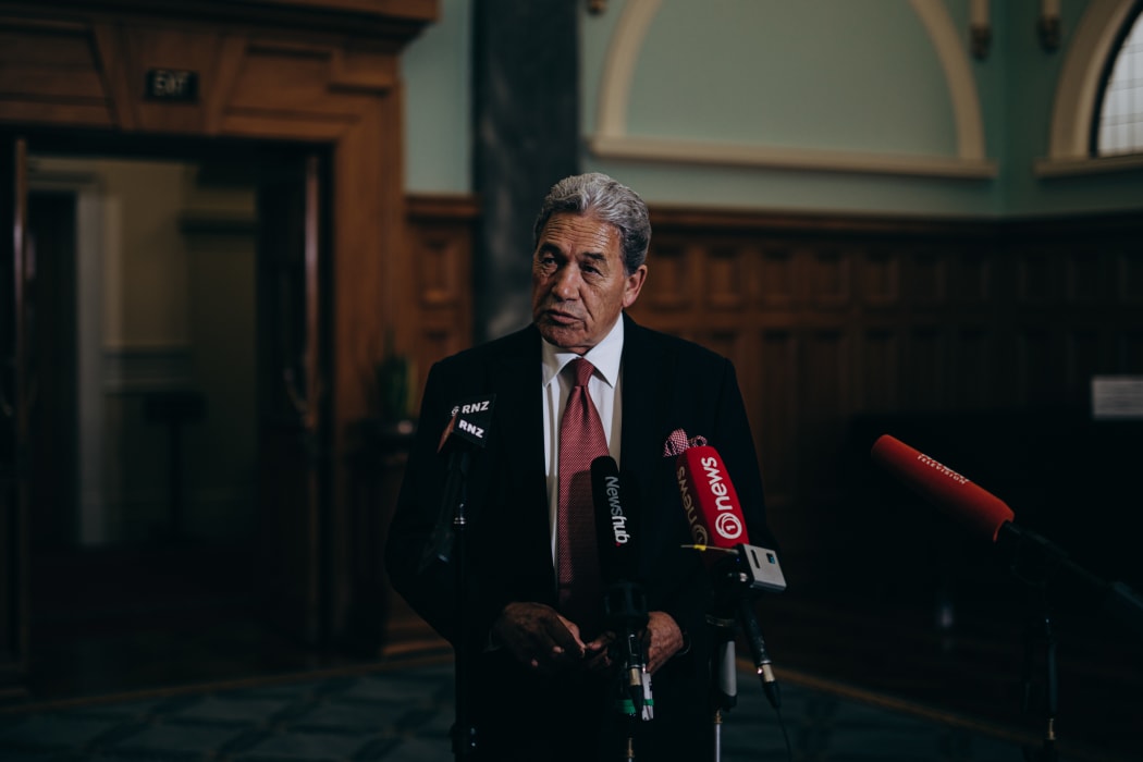 Auckland light rail now a campaign matter, Peters says | RNZ News