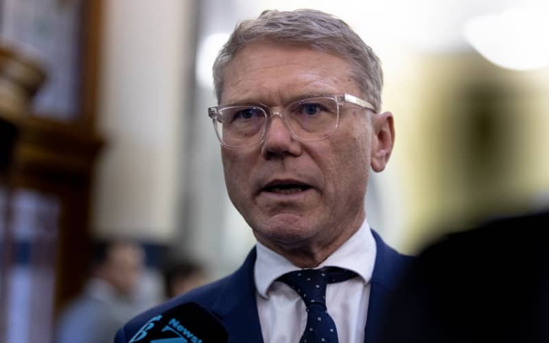 TVNZ chair calls Paul Goldsmith after police minister dissatisfied with ...