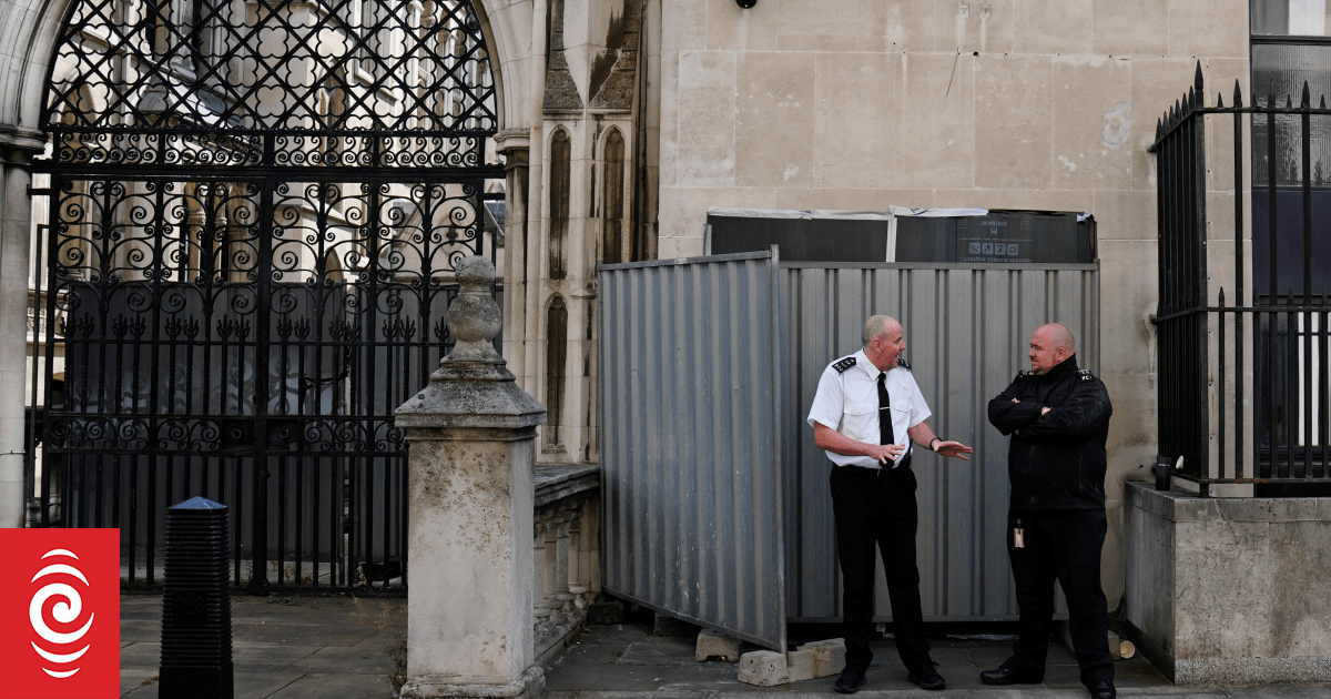 Banksy artwork covered up amid UK protest crackdown | RNZ News