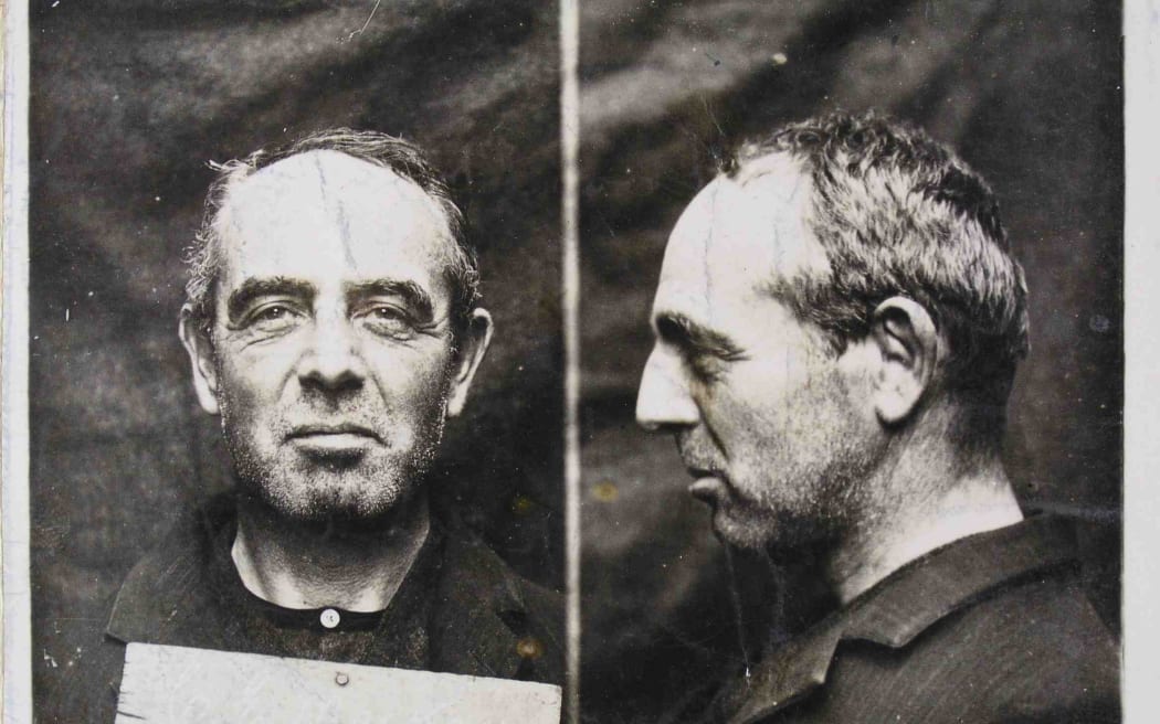 Restoring the status of former disgraced Whanganui mayor | RNZ