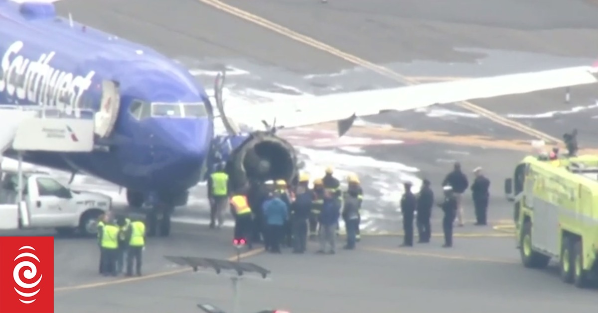 Us Jet Engine Explosion Leaves Woman Dead Rnz News